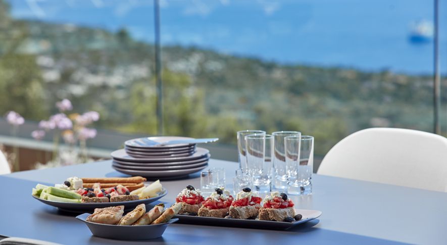 What to eat in Crete | Let's Ferry