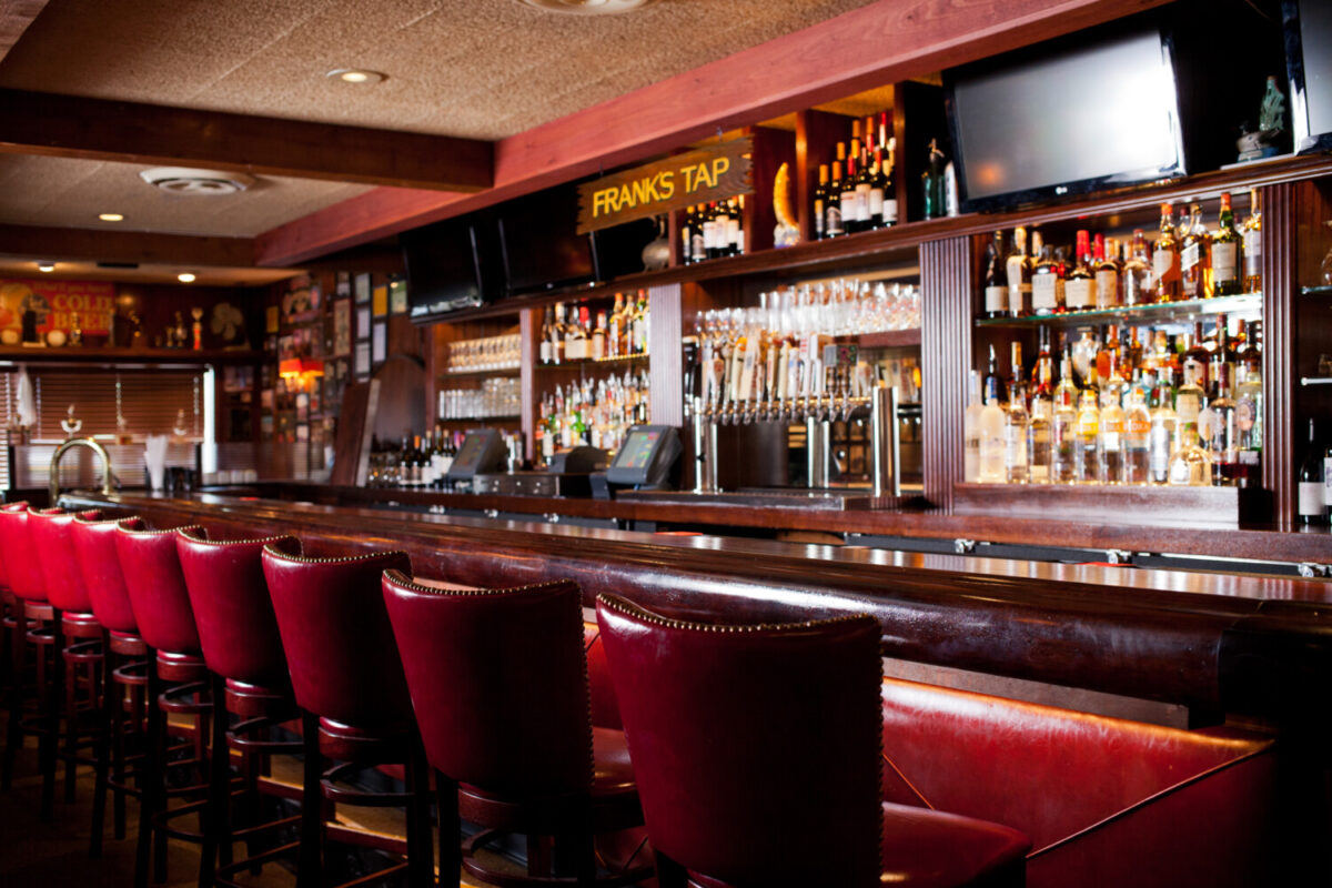 Cheers to 25 Years of L. Woods Tap & Pine Lodge! - Lettuce Entertain You