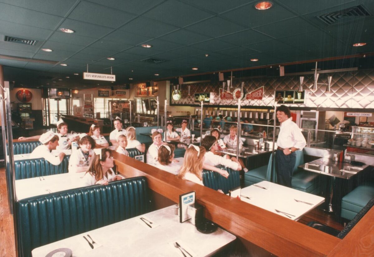 Lettuce Look Back: Highlights of Lettuce Entertain You from 1971 ...