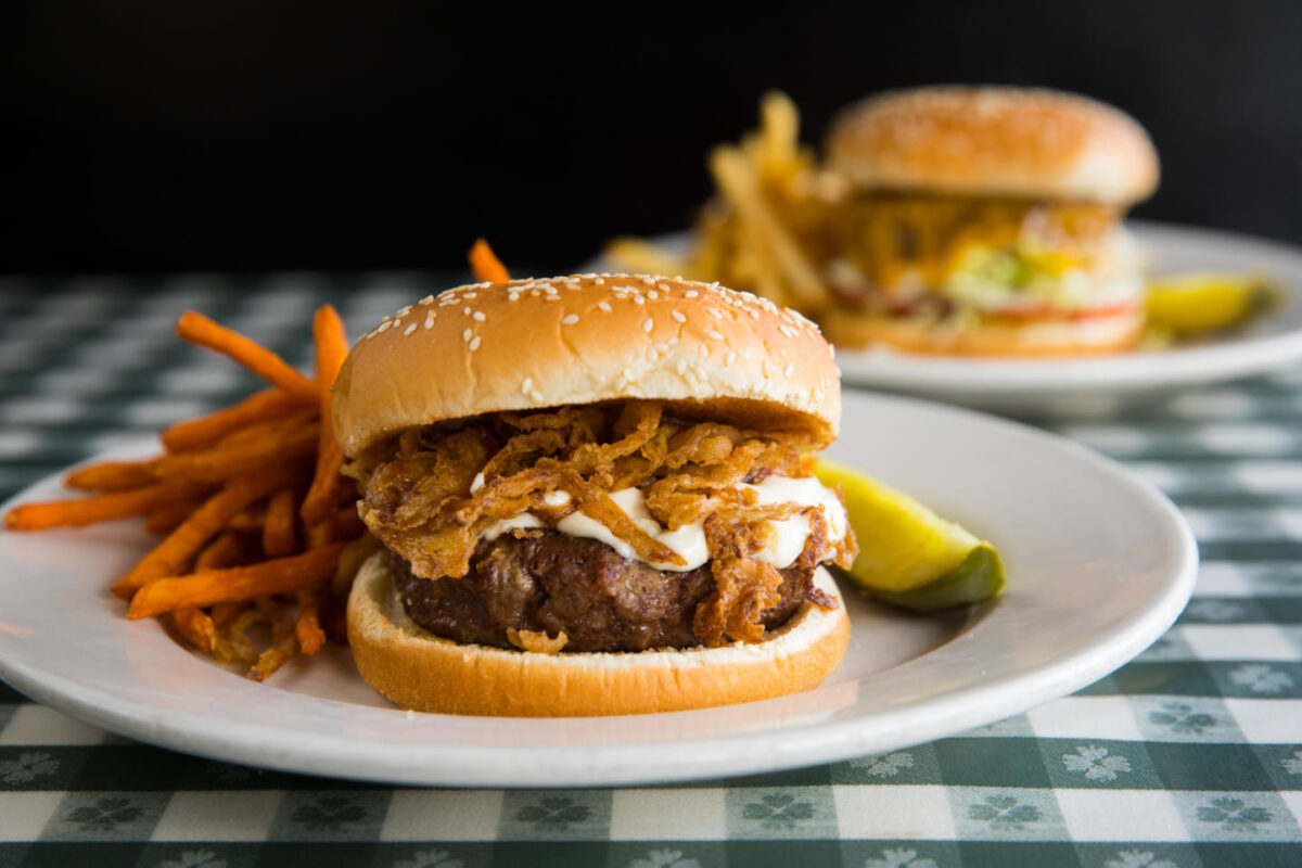 Gruntburger - Lettuce Entertain You