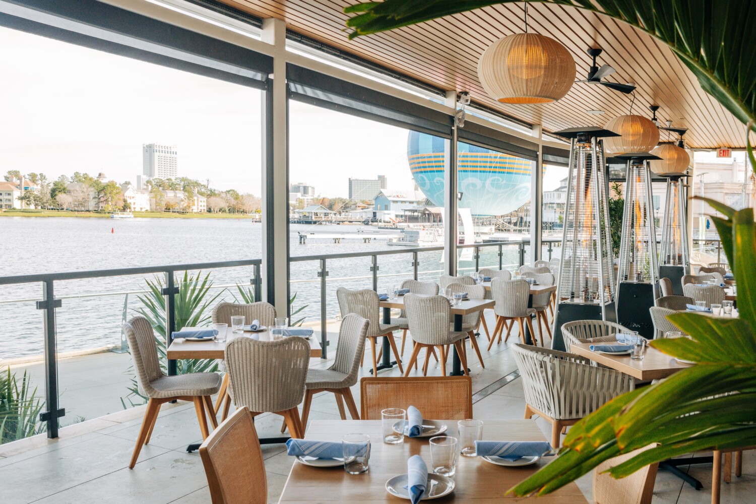 Patio Dining in Orlando - Lettuce Entertain You