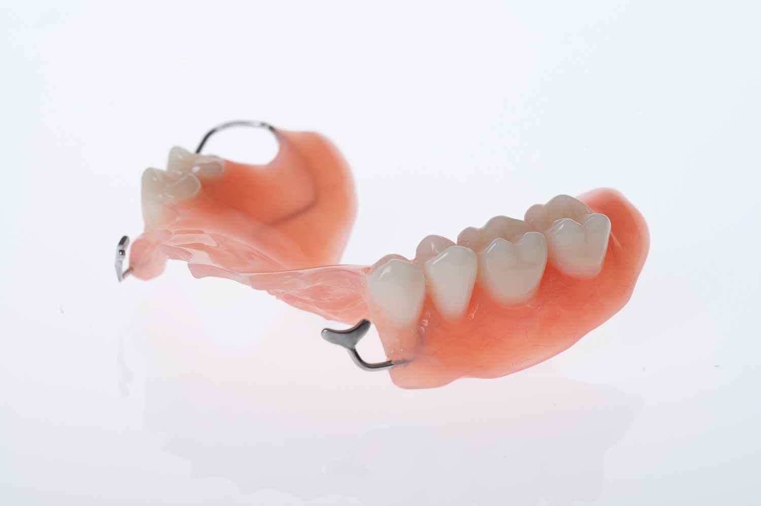 Acrylic Partial Dentures: Affordable dental solutions