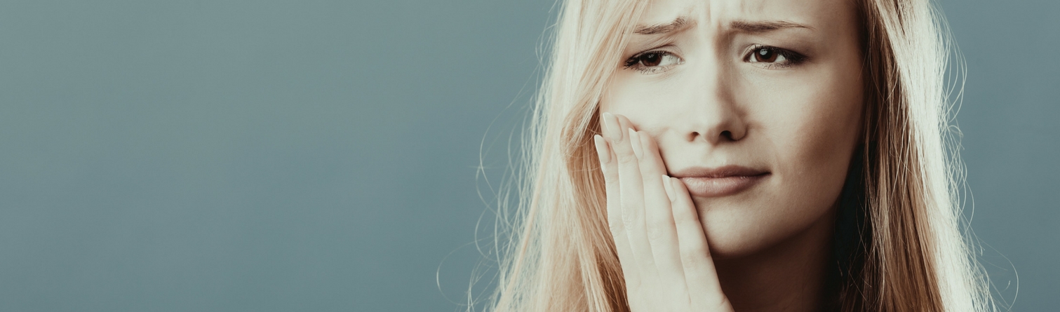 What does smoking do to your teeth? | Swish Dental