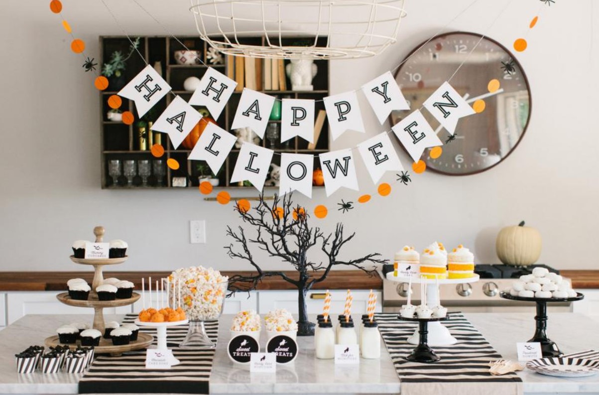 70+ Spooktacular Halloween Party Ideas That’ll Haunt Your Guests – Loveable
