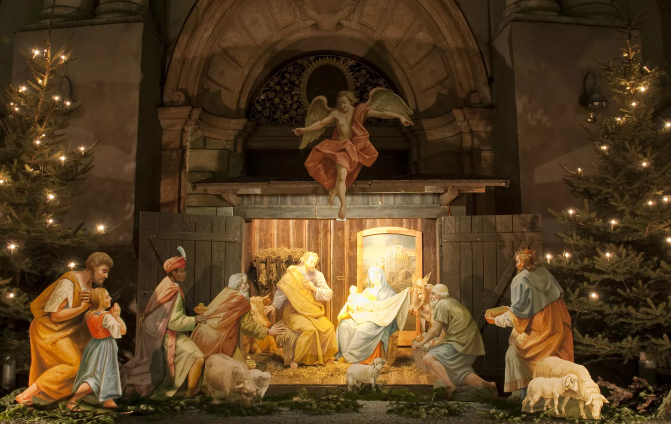 15 French Christmas Traditions that'll Enchant Your Holiday Season ...