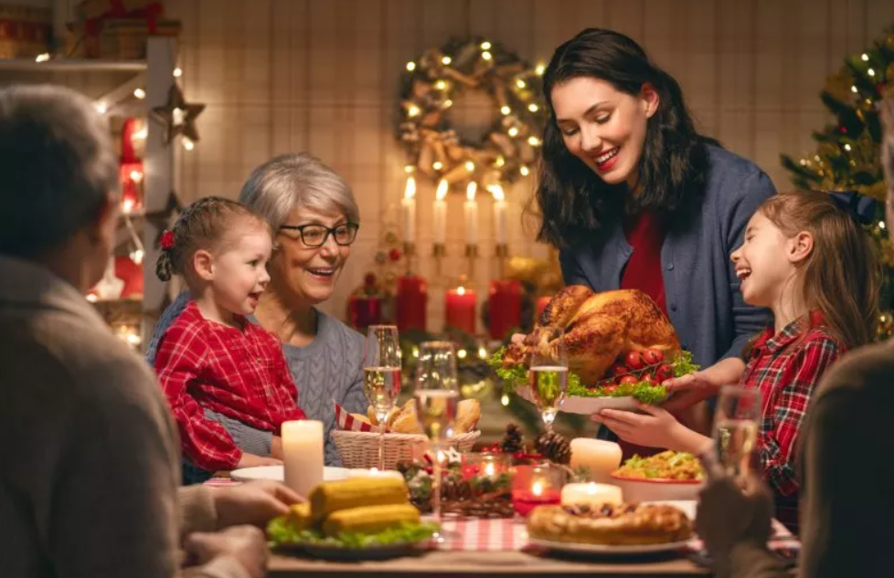 30+ Christmas Eve Traditions That Should Not Be Missed This Season ...