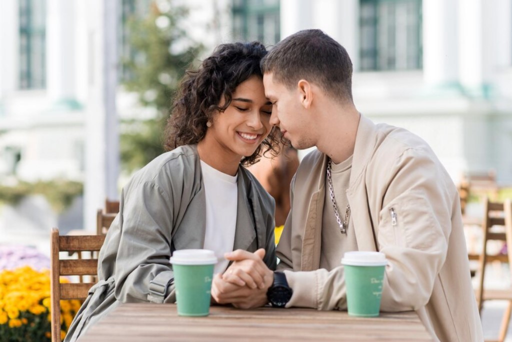 45 Best Daytime Date Ideas To Make Your Morning A Little More Romantic ...