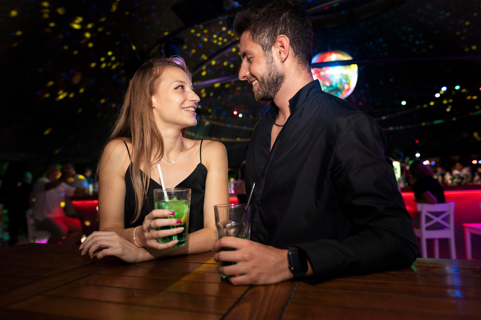 35 Impressive First Date Locations To Win Her Heart Completely – Loveable