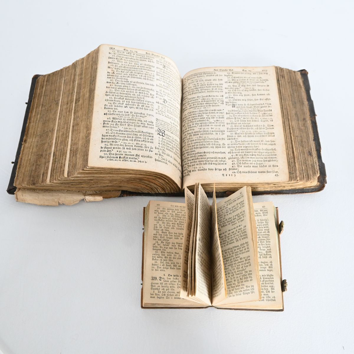 Bibel, år 1800, Göteborg samt psalmbok… | Auktion.se