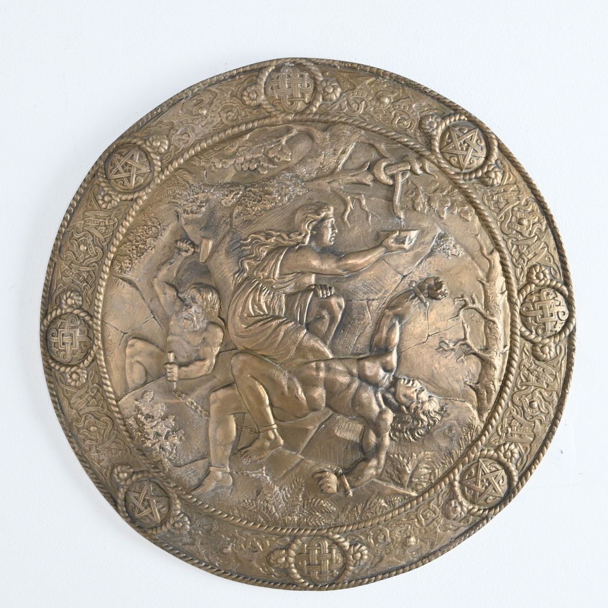 Väggsköld "Lokes straff", brons, Bolinder Stockholm (111563) — Luleå ...