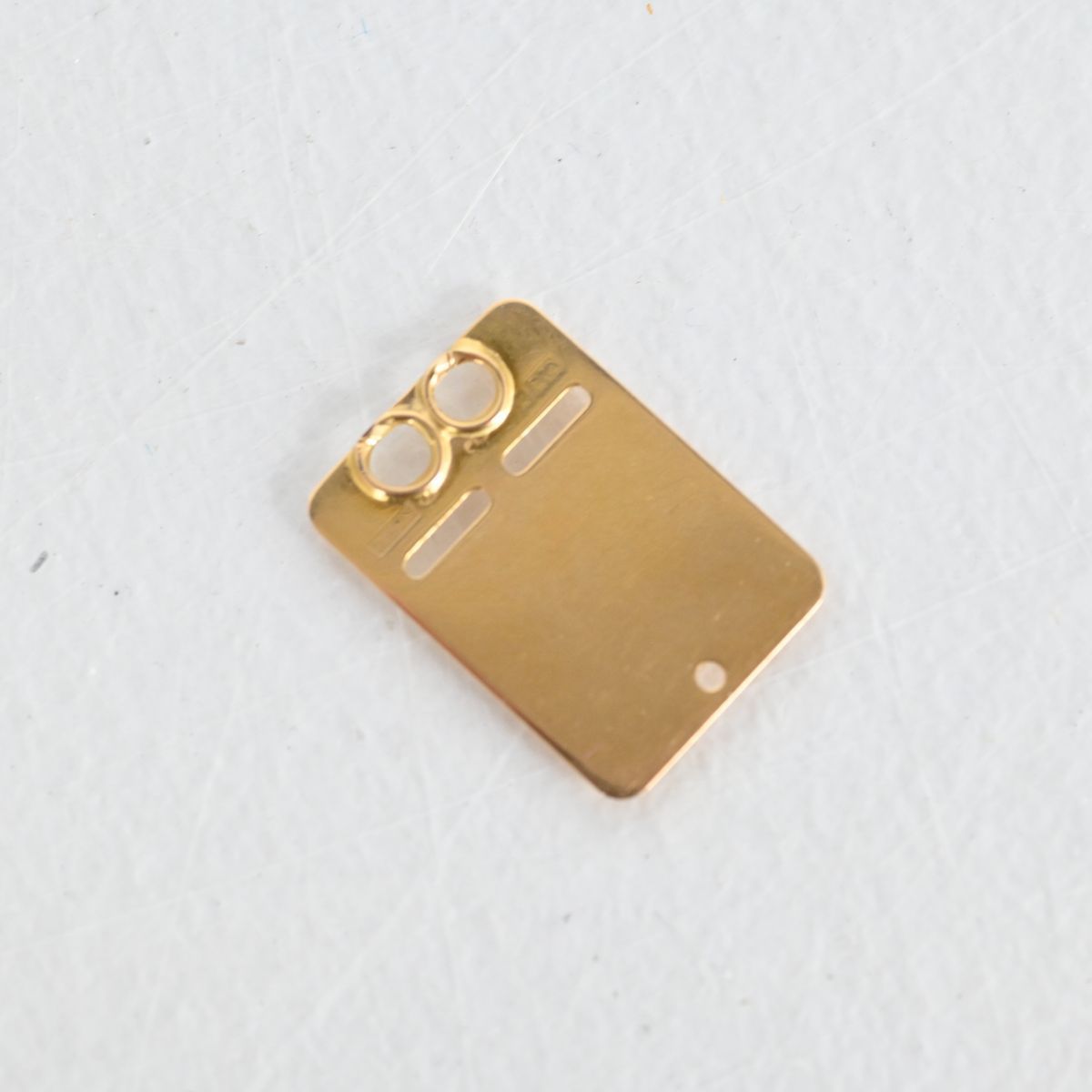 ID bricka, guld 18 K (108205) — Luleå Auktionsverk