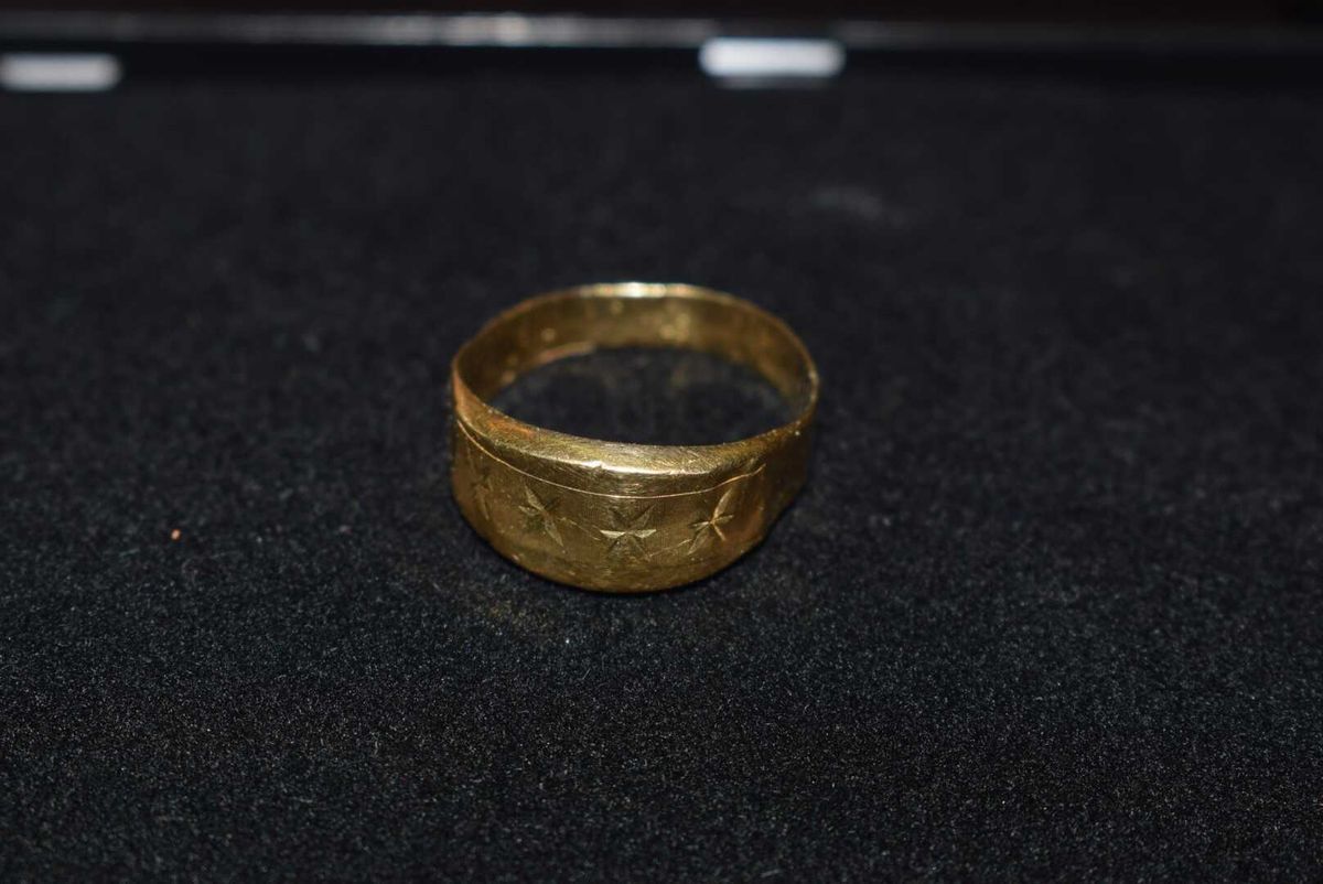 Ring 18 K (1538) — Luleå Auktionsverk