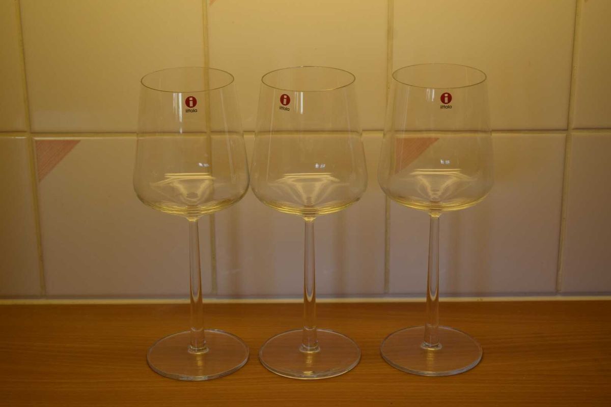 3 vinglas Iittala (46919) — Luleå Auktionsverk