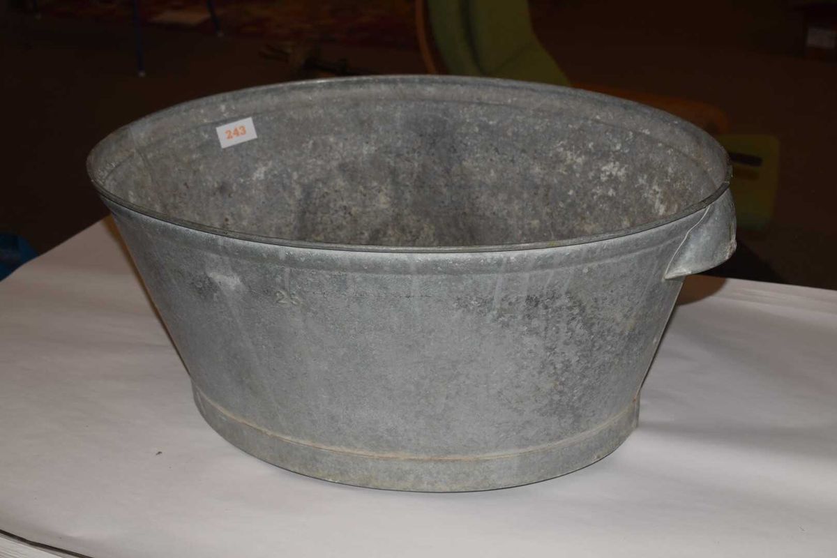 Zinkbalja 25 liter (47833) — Luleå Auktionsverk