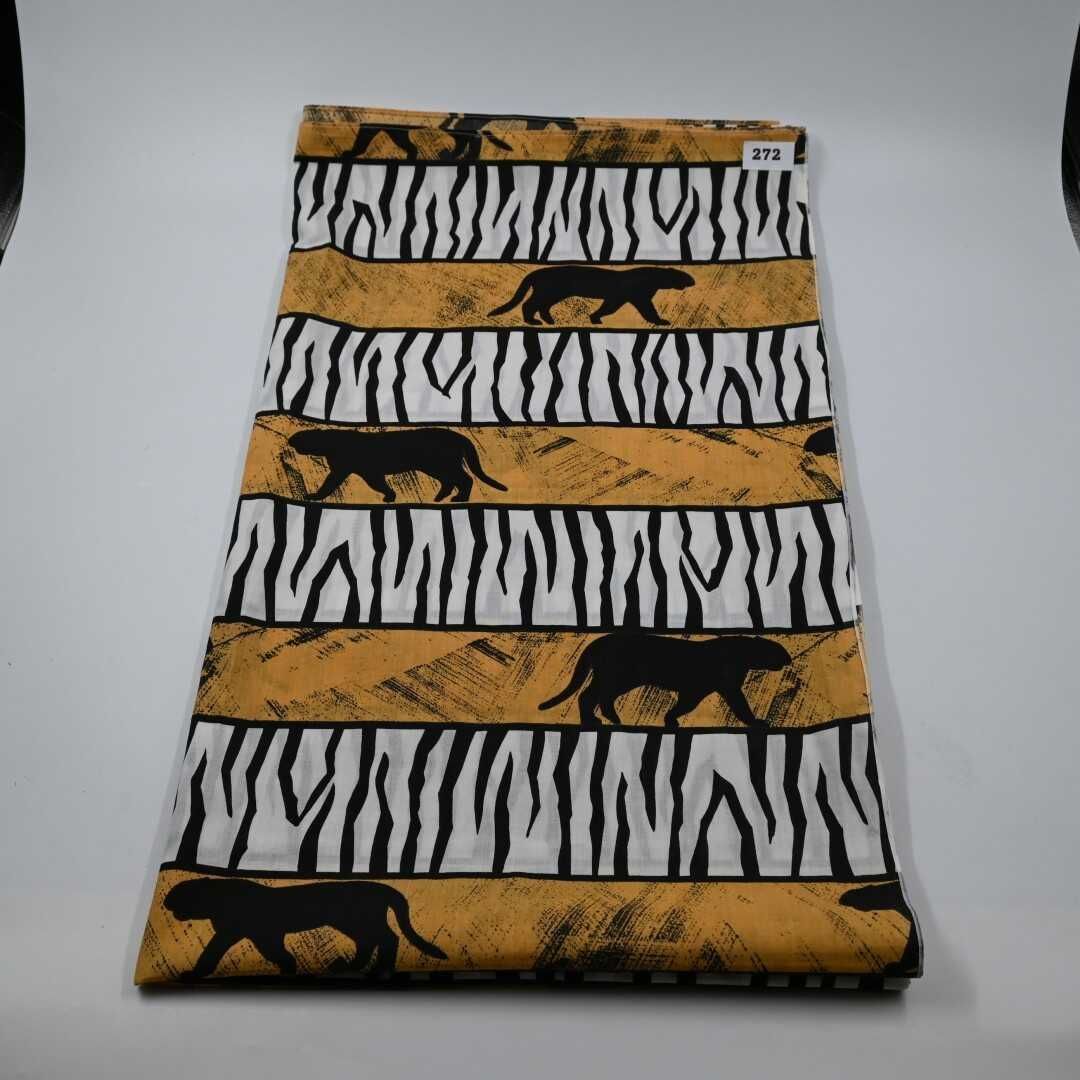 Mary Quant scarf made in England (50972) — Luleå Auktionsverk