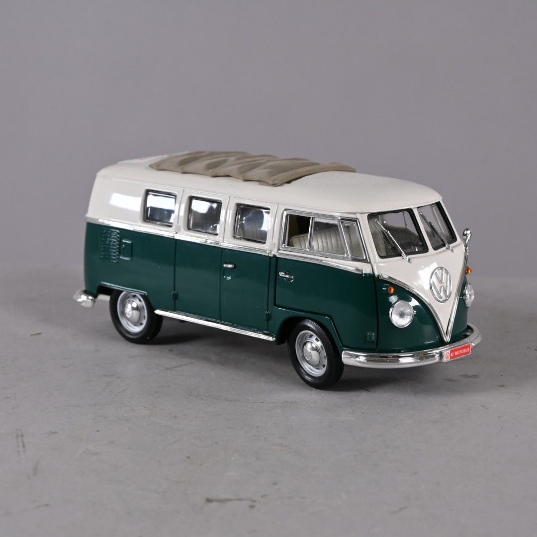 Modellbil metall o plast VW campingbil (62201) — Luleå Auktionsverk
