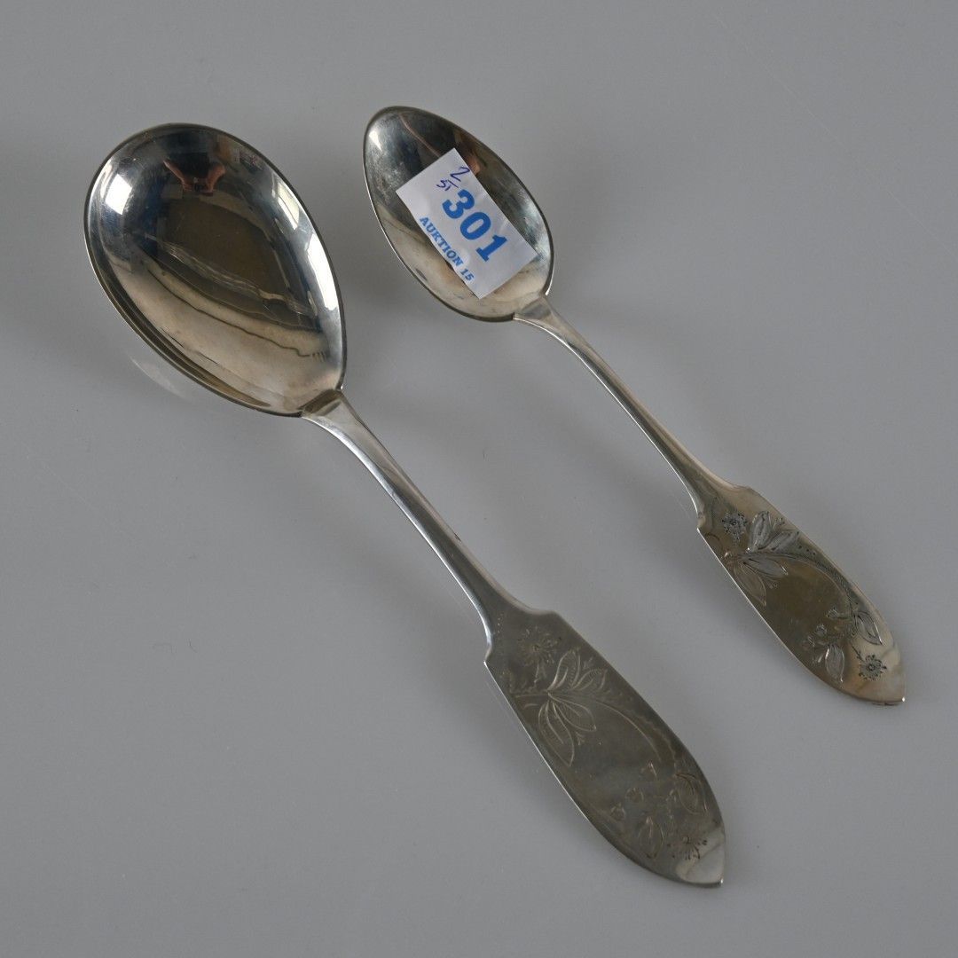 2 skedar silver Tornedal (66317) — Luleå Auktionsverk