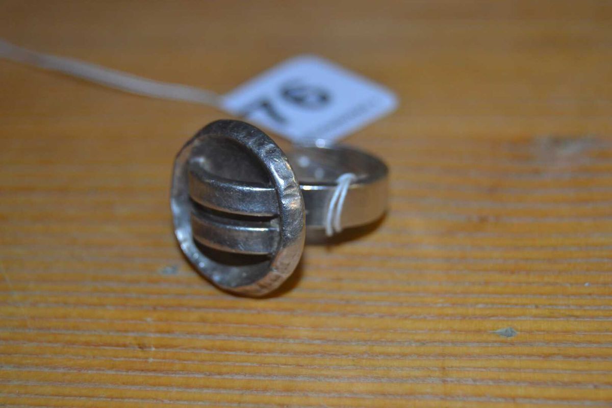 Ring silver (877) — Luleå Auktionsverk