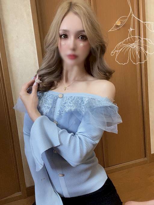 超お気に入り♡お姉様な水色のトップス - Luscio ラシオ