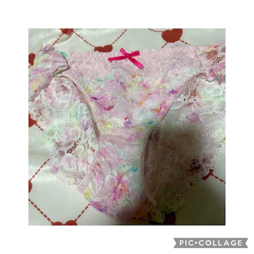 お花柄のパンツ - Luscio ラシオ