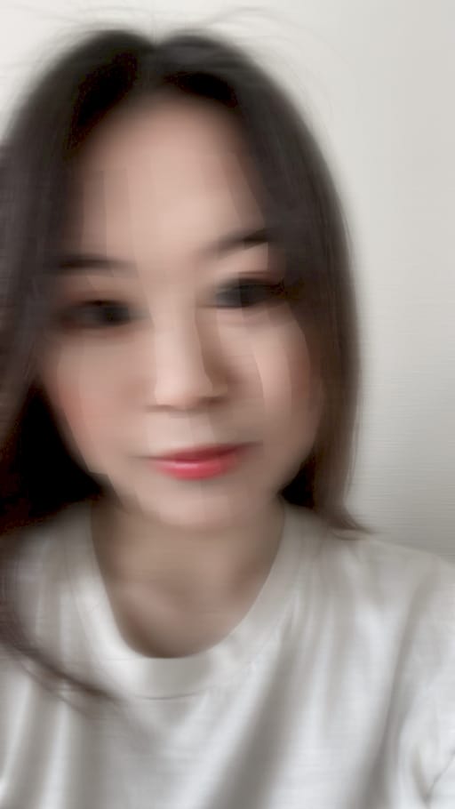 AvaMoore - 出品者のプロフィール｜Luscio ラシオ