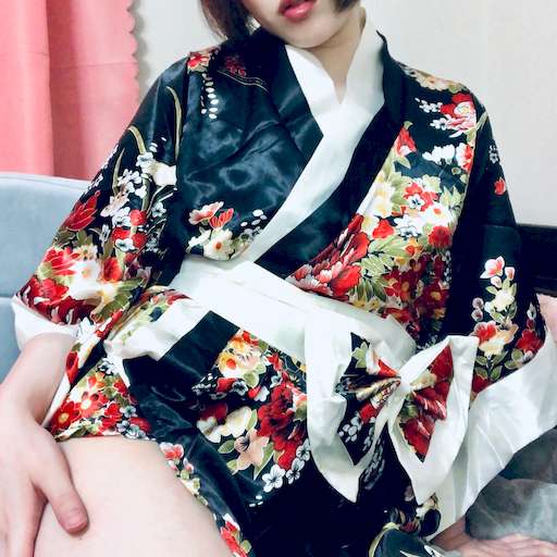 Emma - 出品者のプロフィール｜Luscio ラシオ