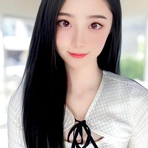 櫻木ともみん - 出品者のプロフィール｜Luscio ラシオ