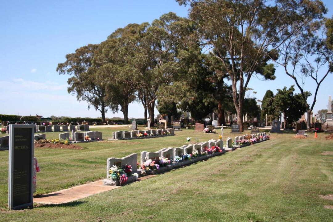 Maddingley General Cemetery