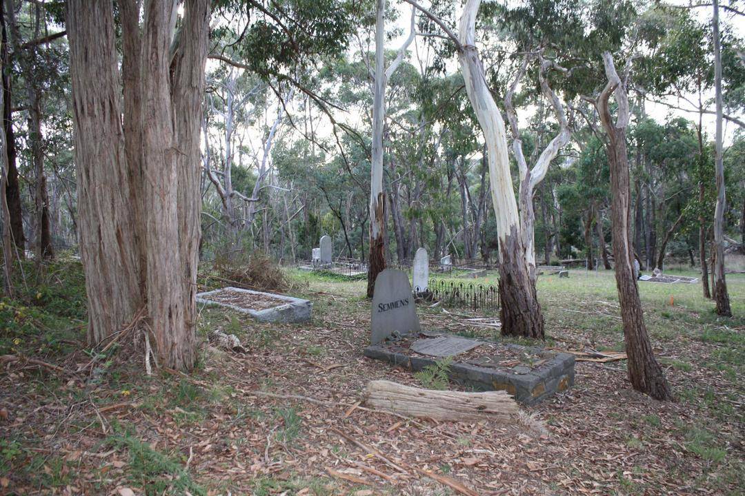 Spring Hill Cemetery