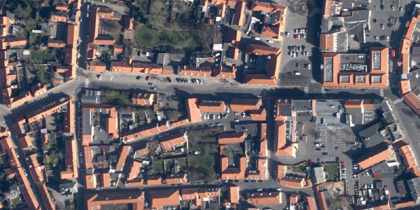 Snellemark 32, 3700 Rønne – Se vigtig info