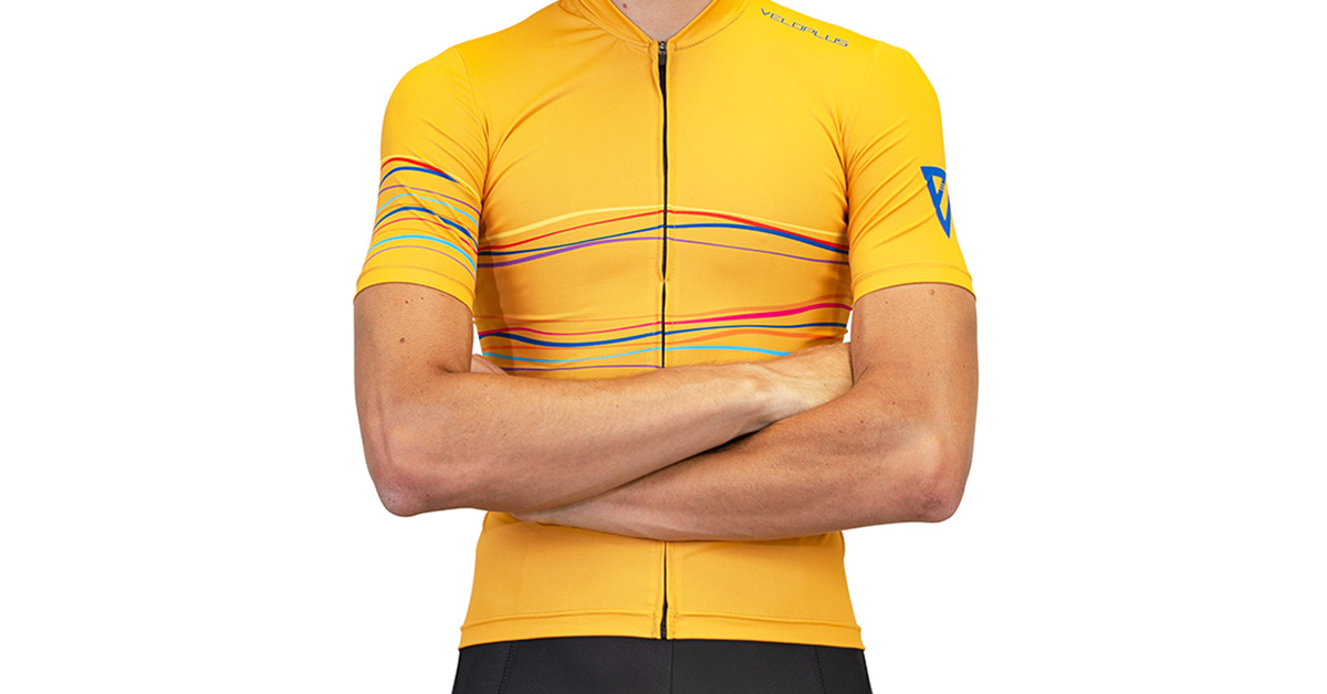 Veloplus, arriva il completo Gravel, tra performance e comfort - bici.PRO