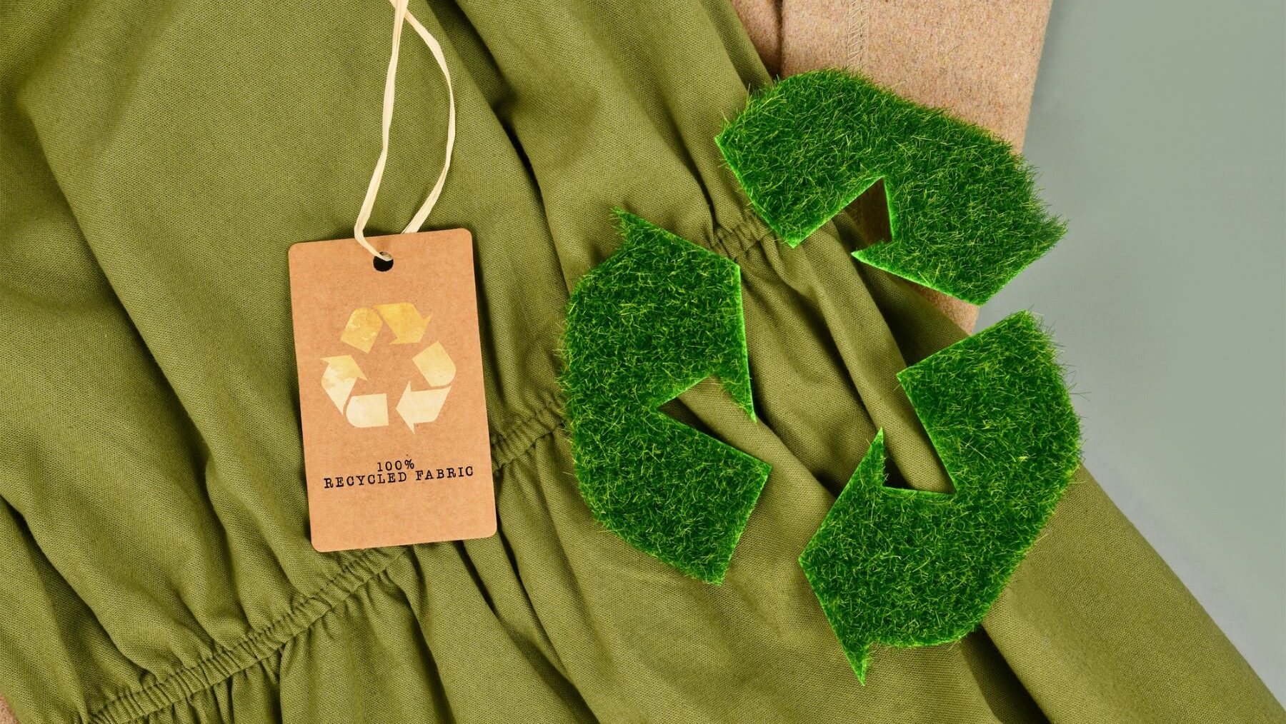 New York Fashion Week bids farewell to animal fur and bans its use ...