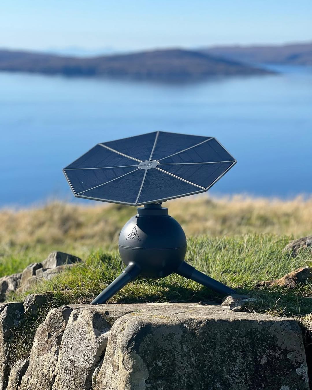 El futuro de la energía: un panel solar octogonal que sigue al Sol