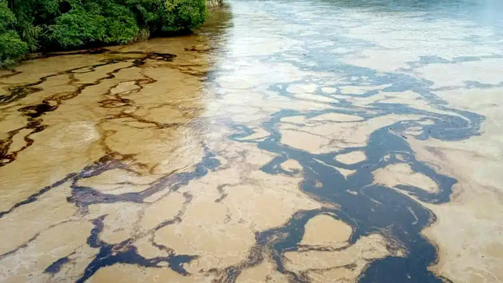 Serious oil spill in Ecuador: emergency declared - Noticias Ambientales