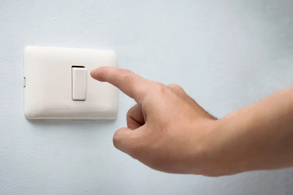 World Energy Saving Day: 7 Tips to Reduce Electricity Consumption (and ...