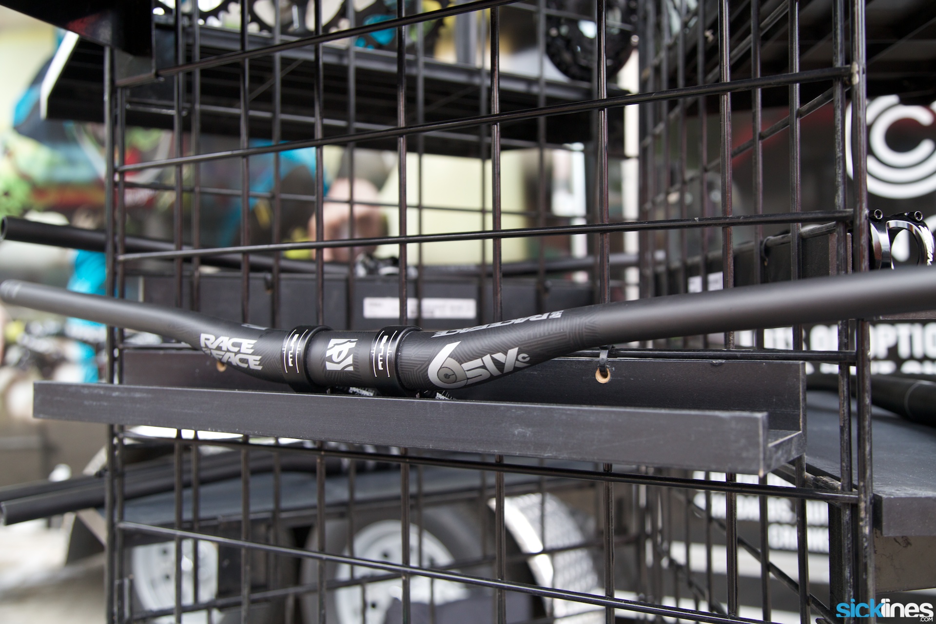 race-face-sixc-handlebars-direct-mount-stem