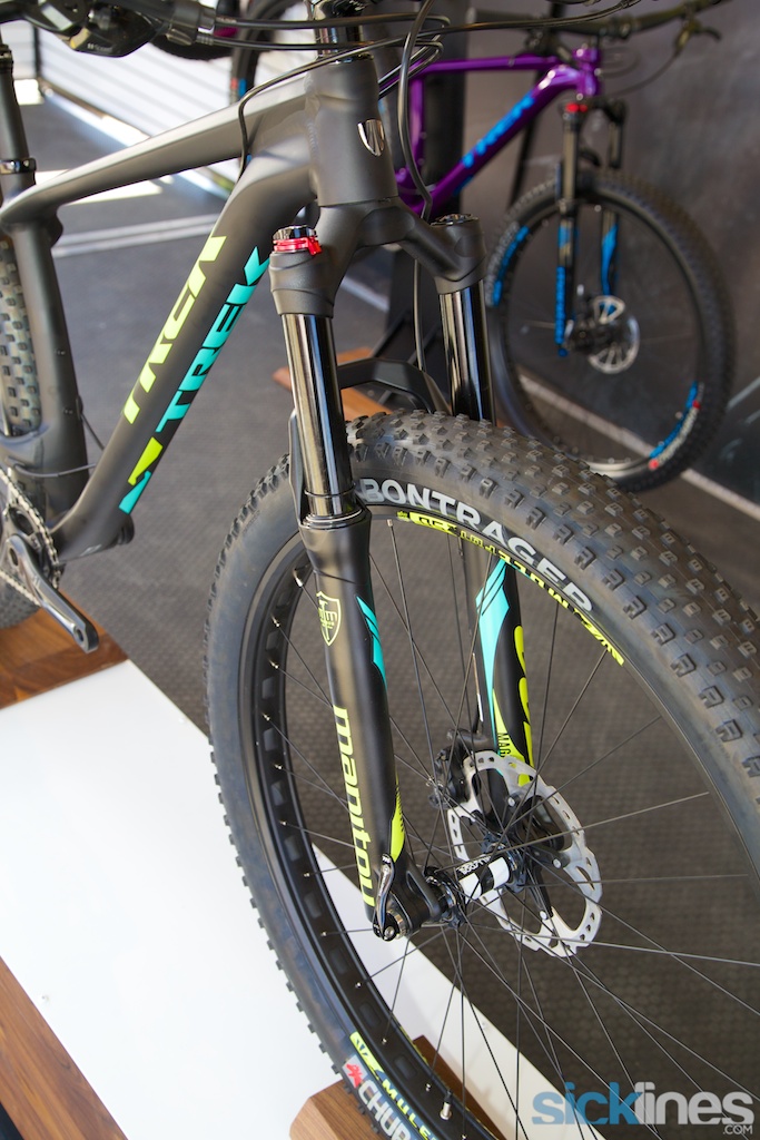 Trek-stache-9-manitou-frontend