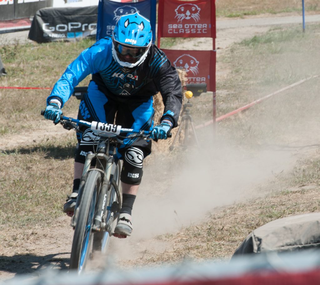 Eric Carter – Teams up with Gravity Cartel (iXS, Spank) for 2015