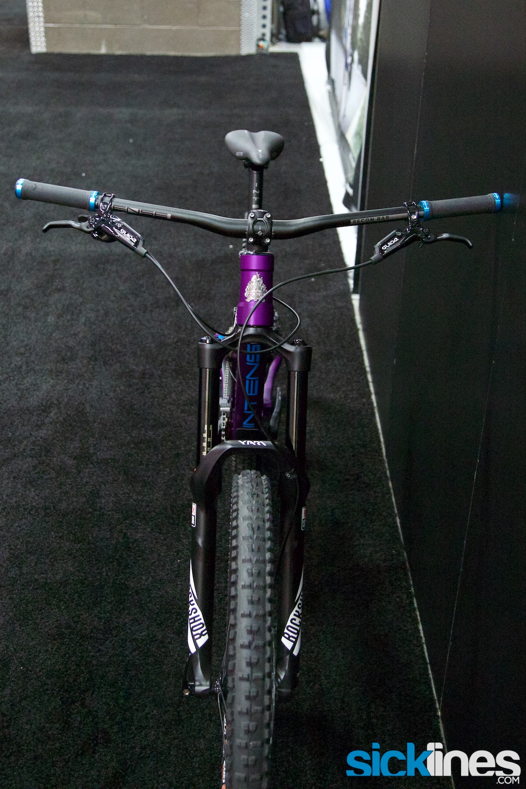 intense-uzzi-2016-front-end