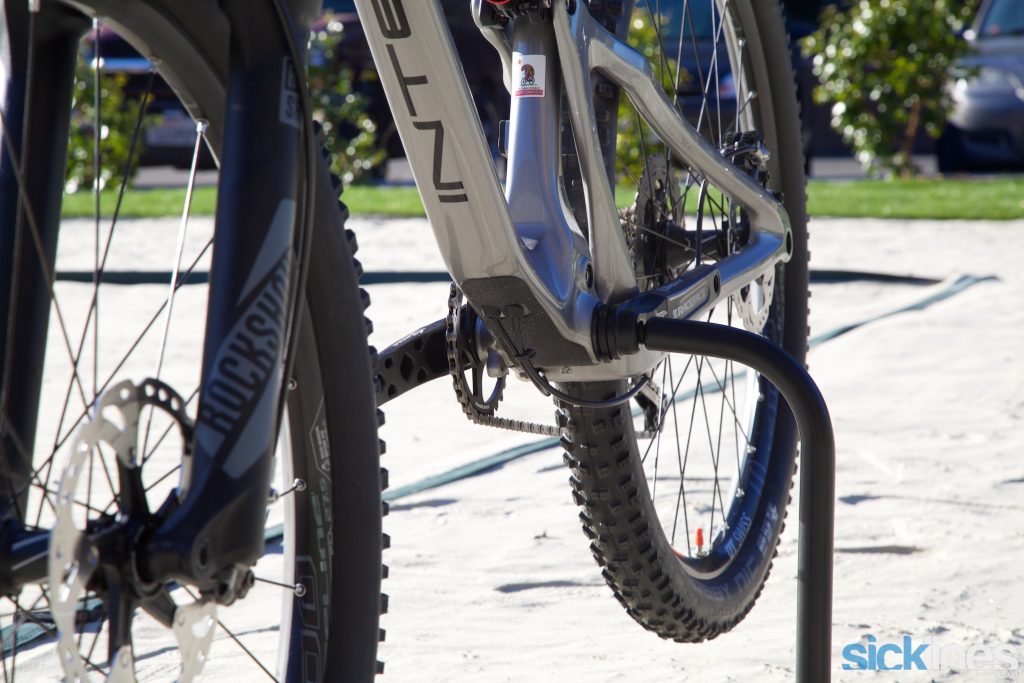 Review: 2016 Intense Cycles New Carbon – Spider 275C Factory ...