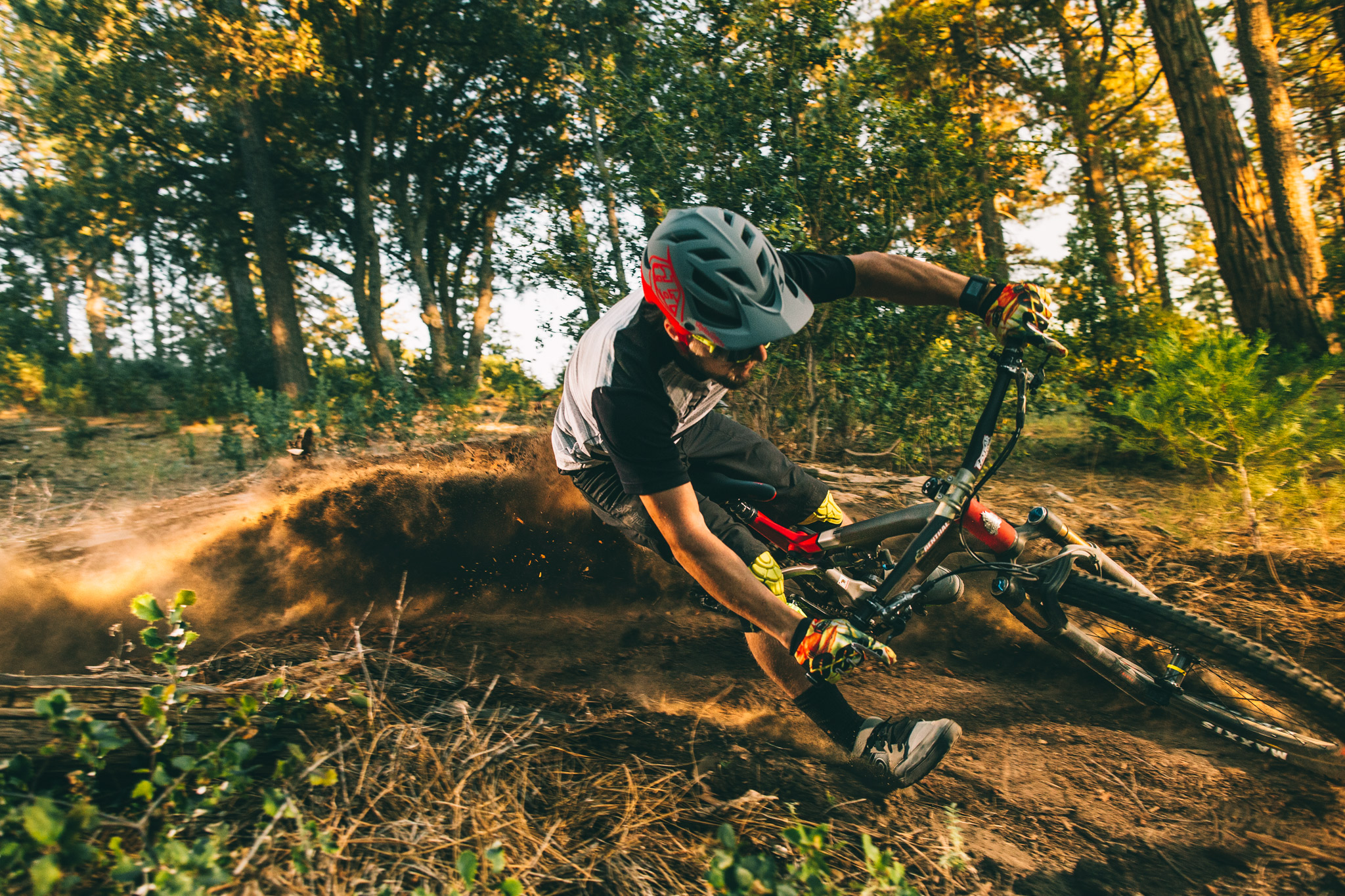 2017 Intense Cycles Recluse – 150mm 27.5 Carbon All Mountain Bike ...