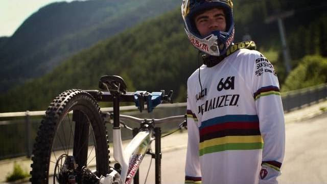 Video: Loic Bruni – Inside Specialized Racing