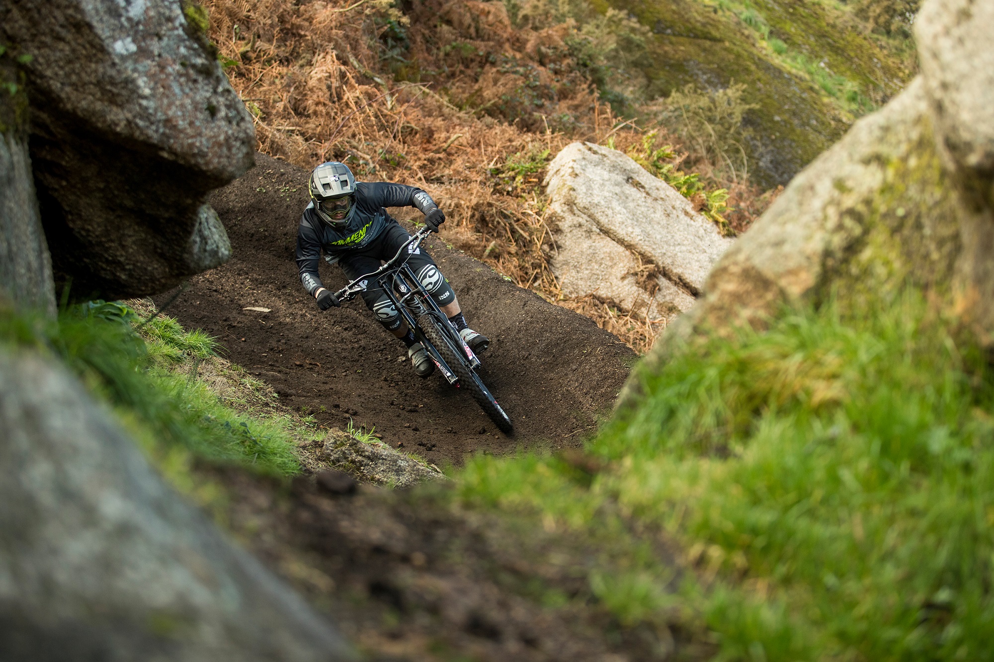 Remi Thirion – World Cup Ready Exploring Galicia