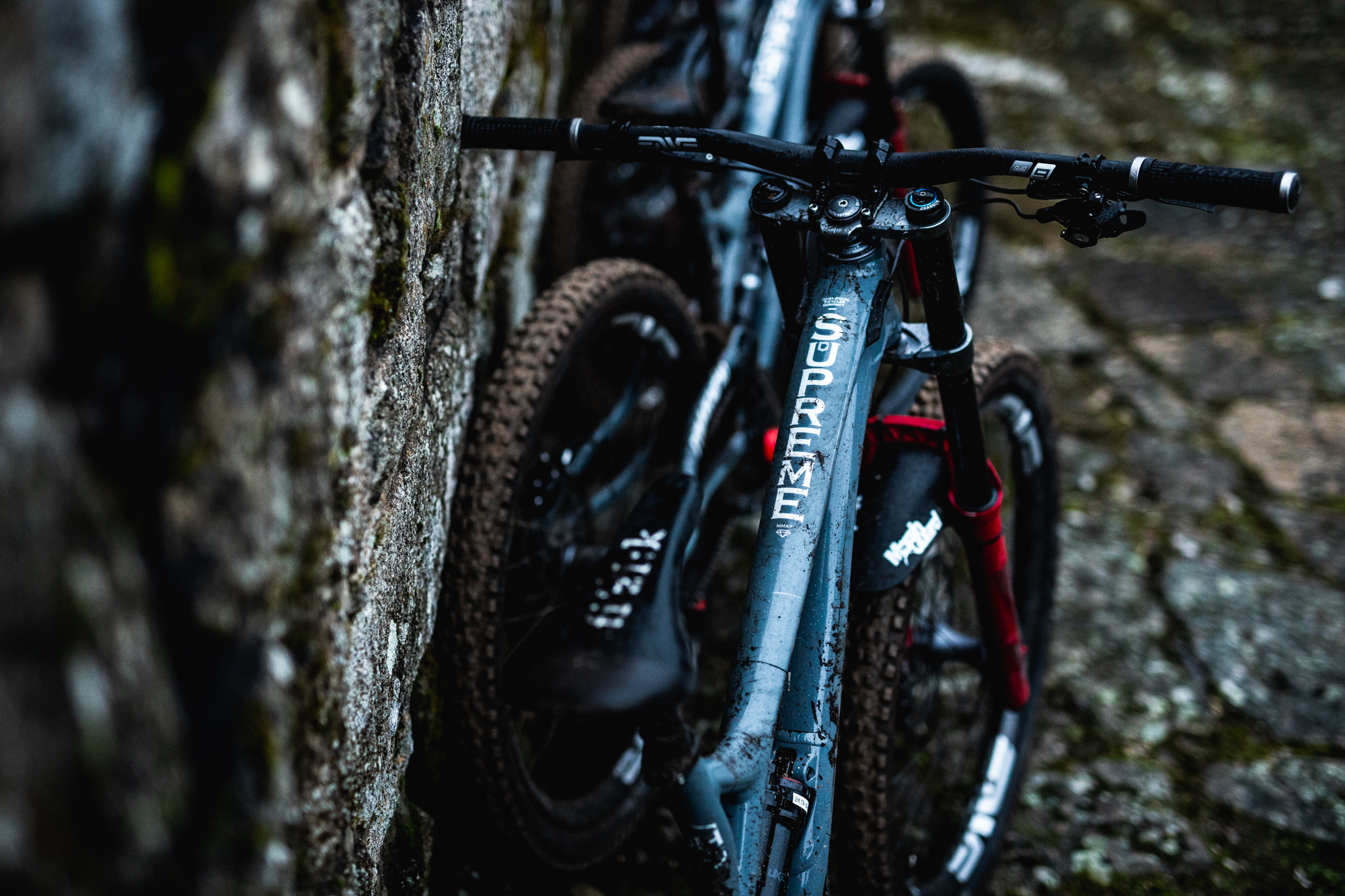 Commencal Muc-Off Team 2020 Amaury Pierron, Myriam Nicole, Remi Thirion ...