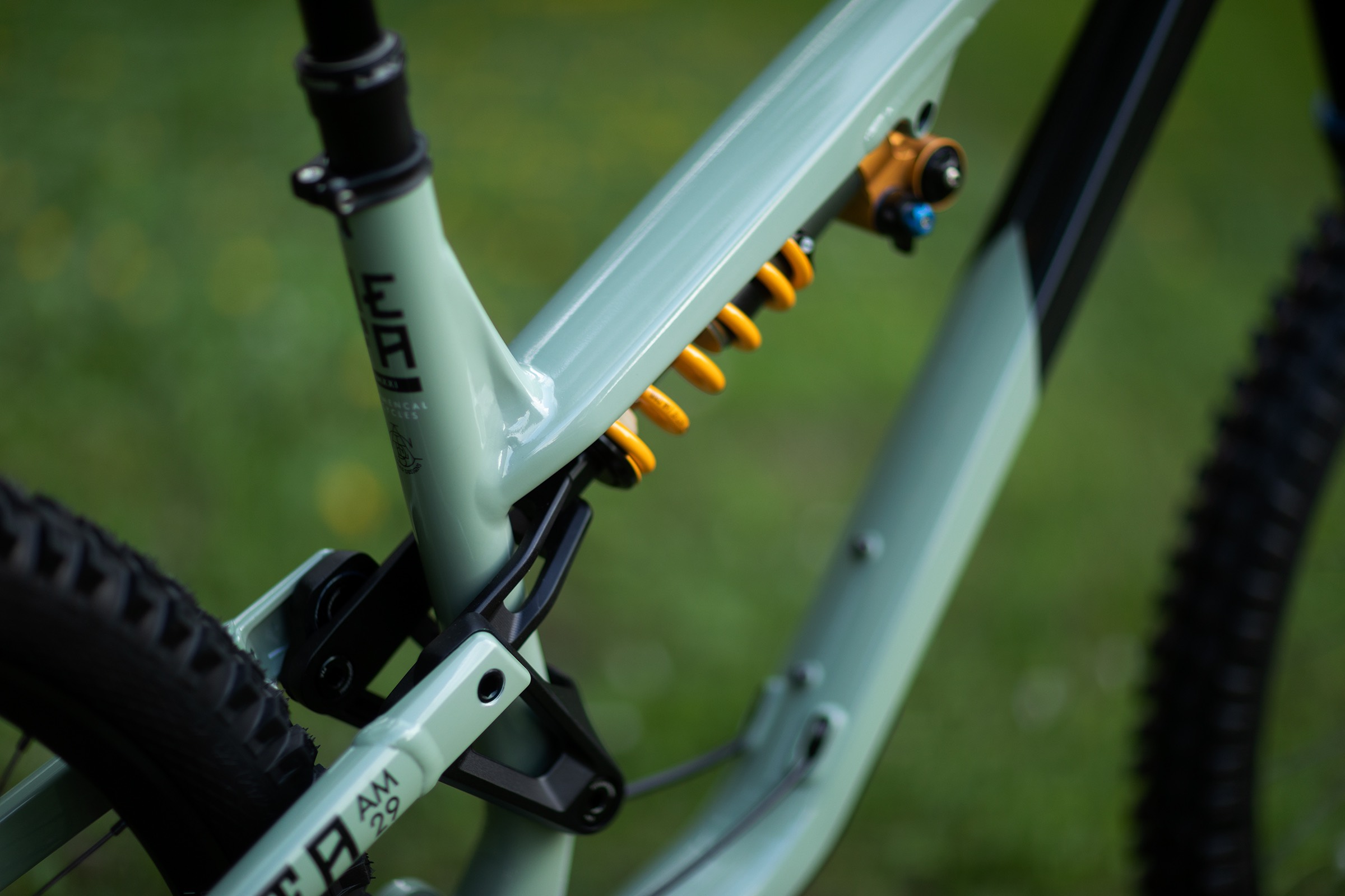 2021-Commencal-Meta-AM-29-2020185036