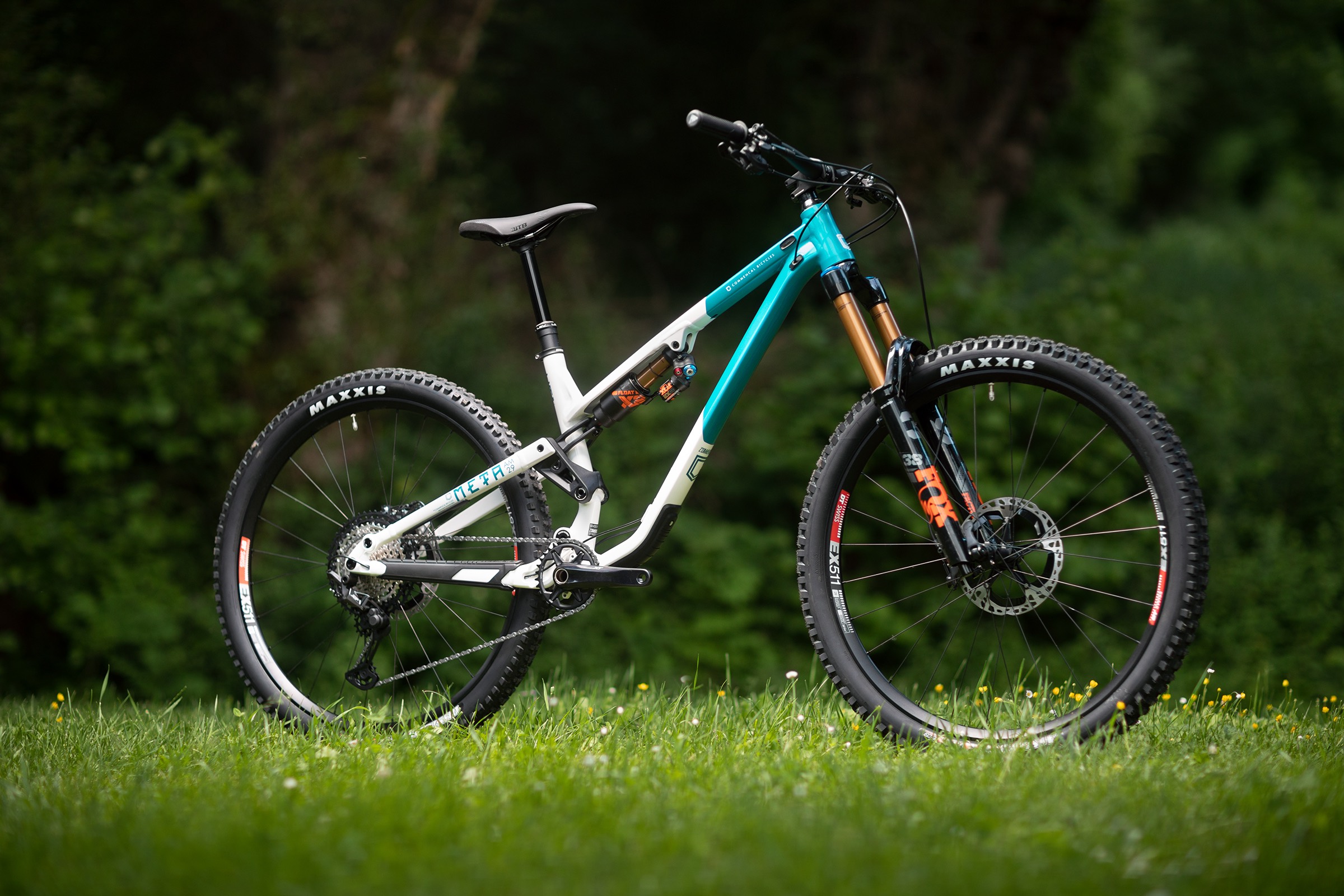 2021-Commencal-Meta-AM-29-2020191025