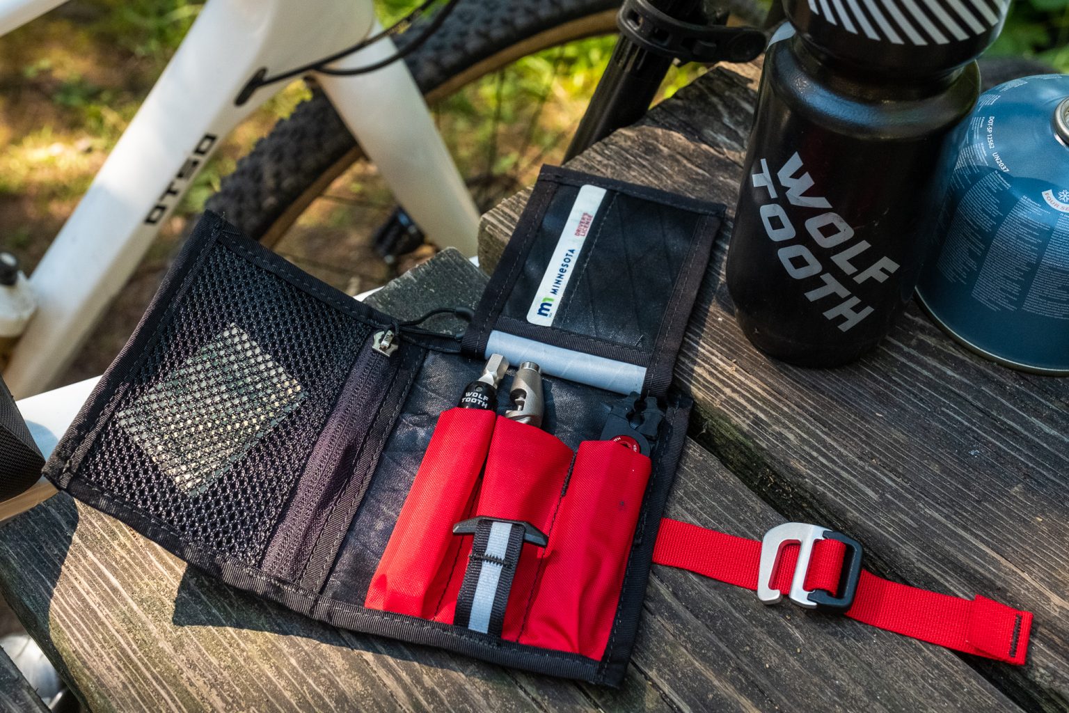 Wolf Tooth ToolCash – Portable Trailside Tool Wallet + Tool Pouch