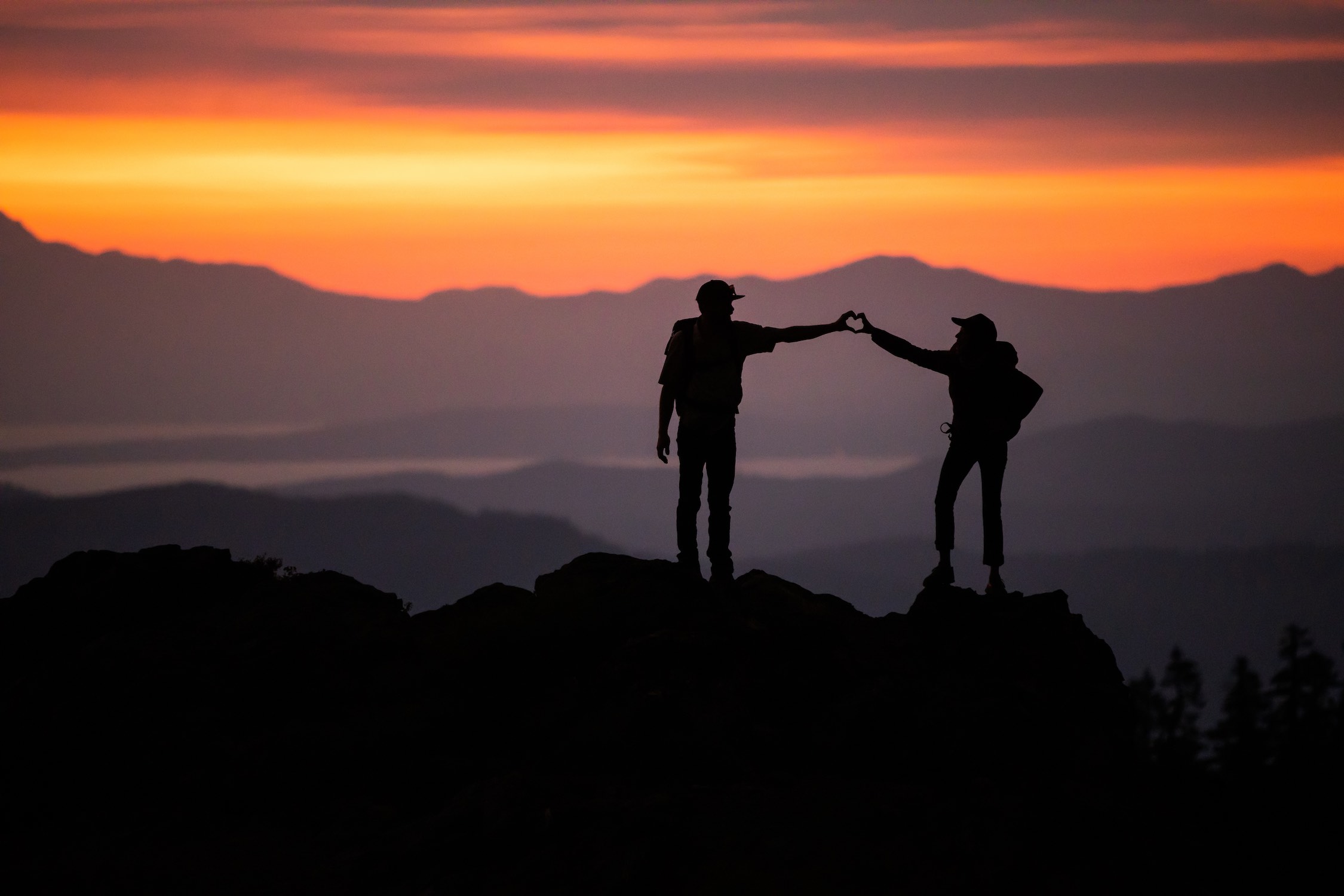 Volunteer trail day on the Elwell trail in Gold Lakes Basin, Ca