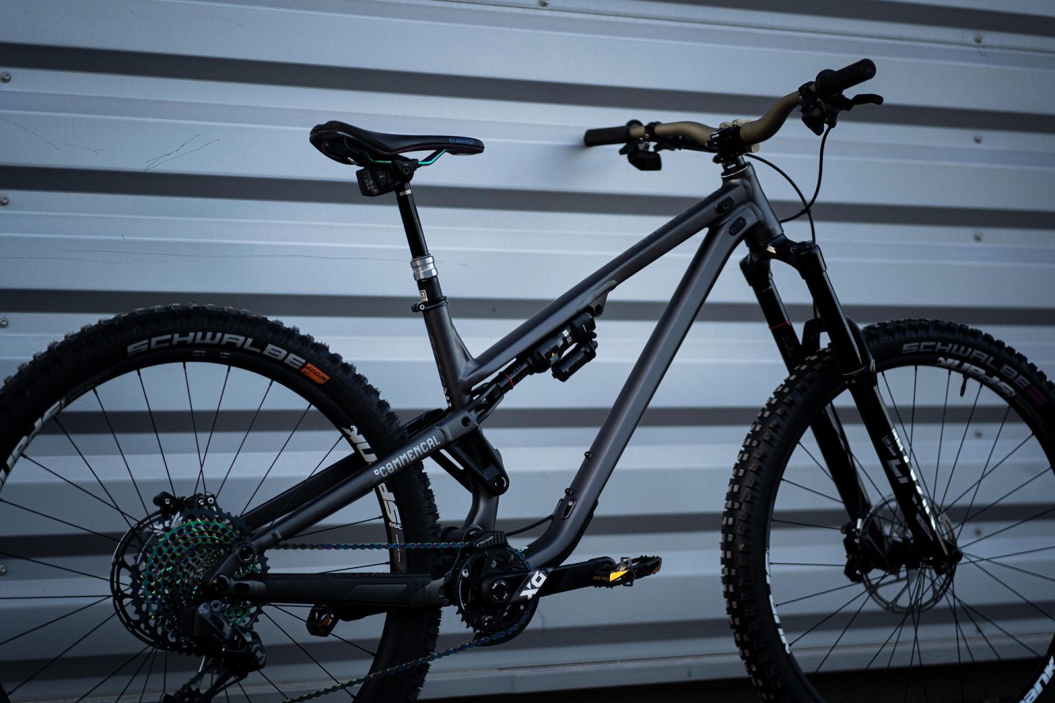 Commencal-Meta-TR-2021-Team-Bikes-2737