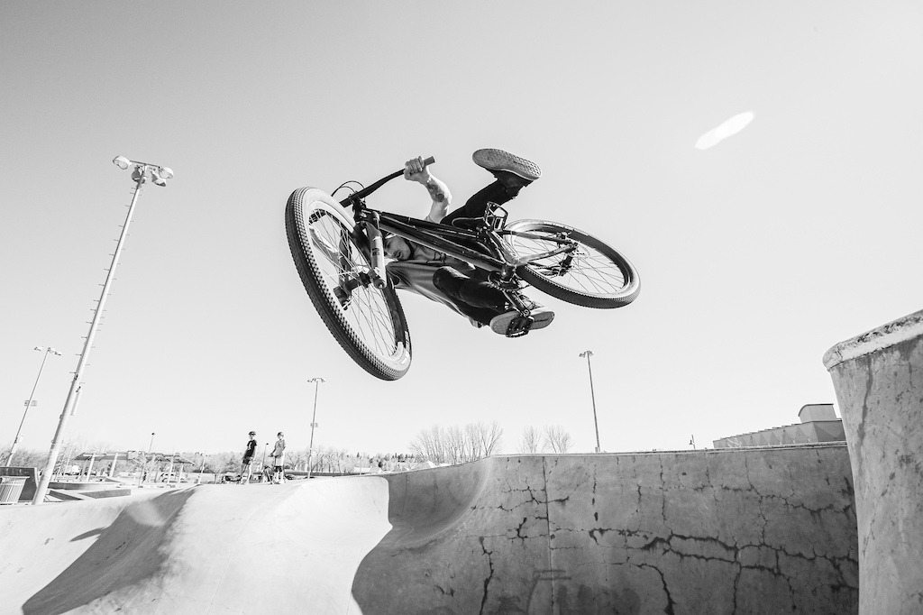 DJ Brandt Skatepark – Commencal